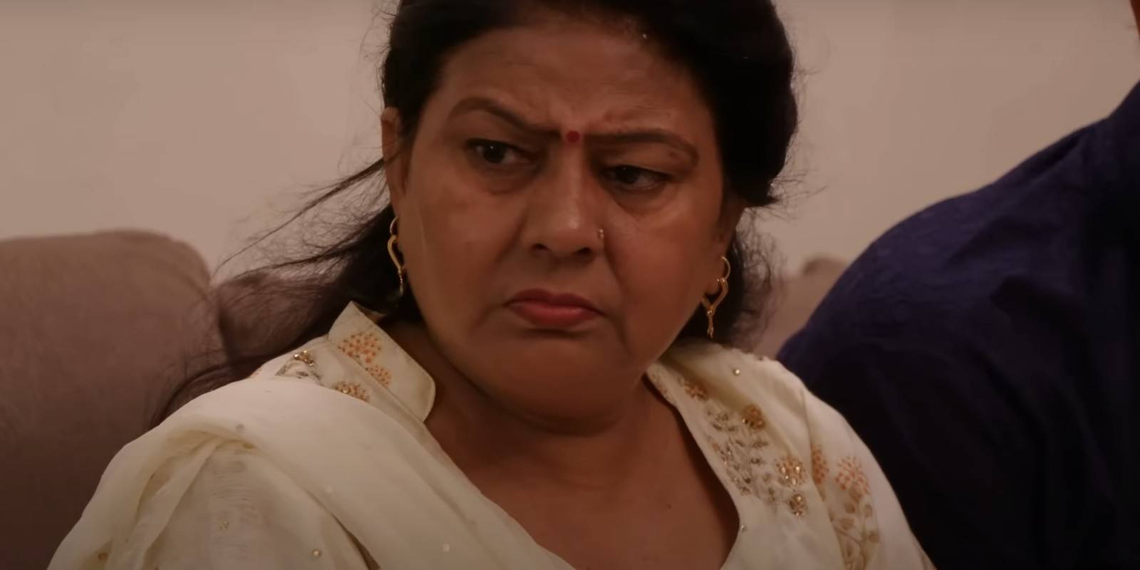 90 Day Fiancé: Fans React To Sumit's Mothers Harshness On Show
