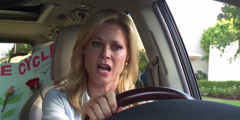 Every Job Claire Dunphy Had On Modern Family, Explained