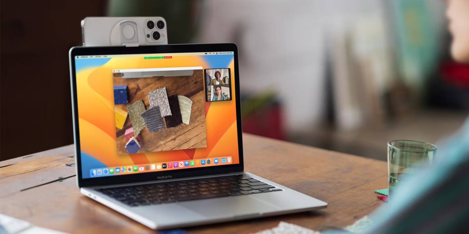 What Is Continuity Camera's Desk View & How To Use It