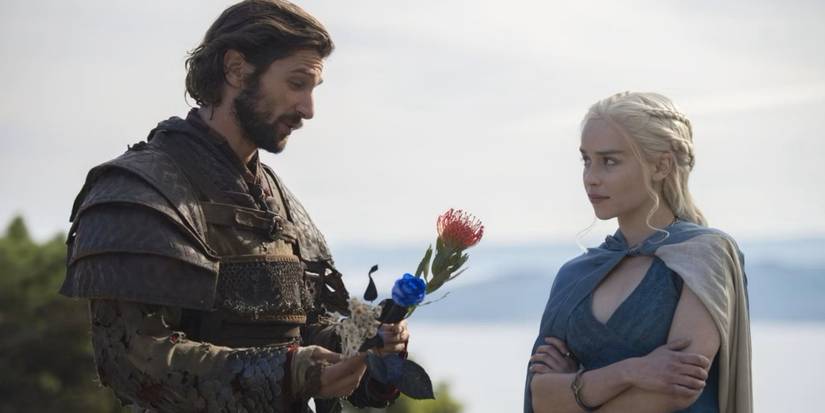 Game Of Thrones: 10 Daenerys Mannerisms And Traits From The Books ...