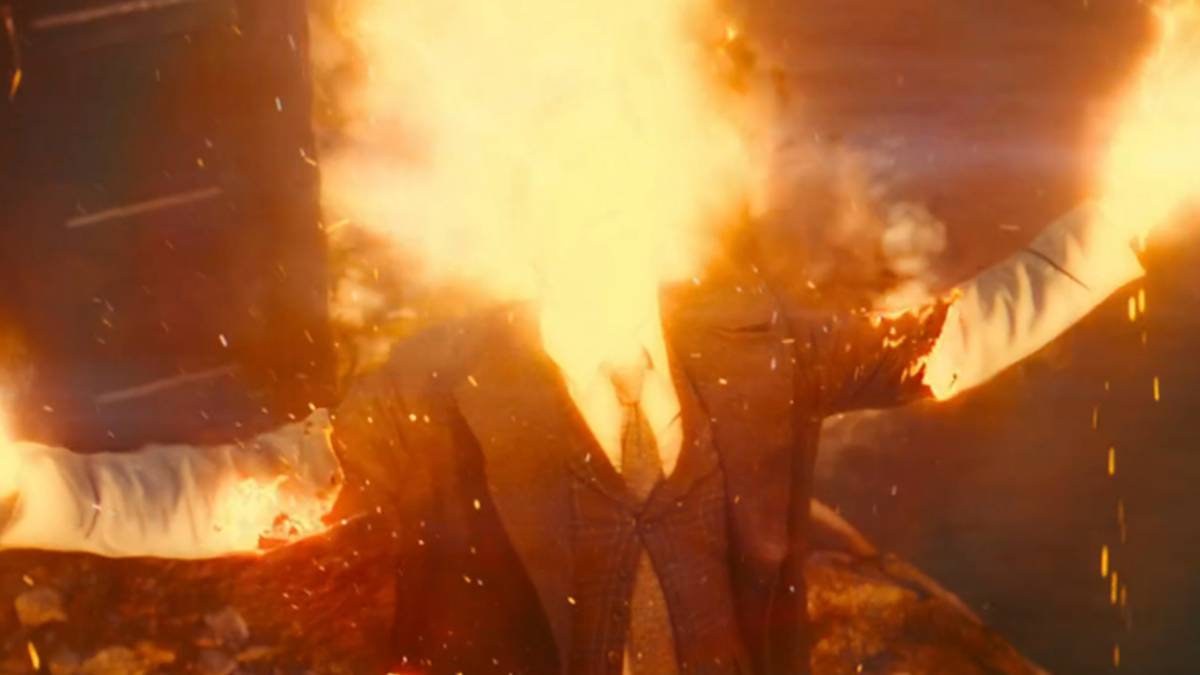 2 Doctor Who's Lead Stars Reunite & Recall The Critical Regeneration ...