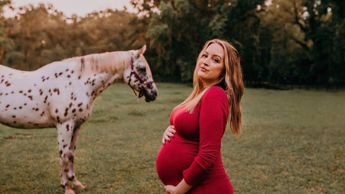 90 Day Fiancé's Libby Shares Full-Body Pic One Month After Son’s Birth