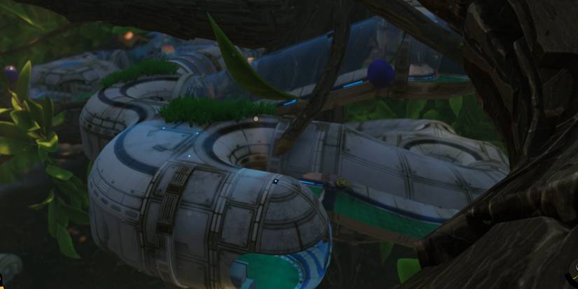 How to Find (& Enter) the Hedge Lab in Grounded