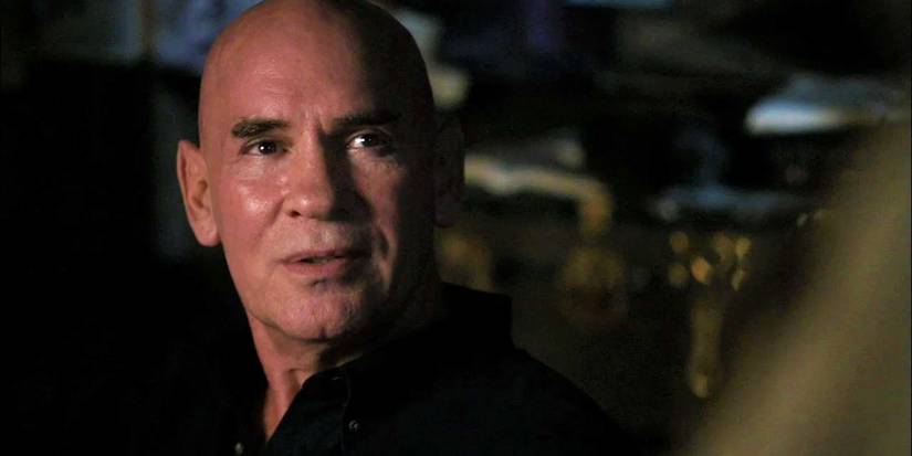 The Winchesters Casts Tom Welling as Sam & Dean's Grandfather