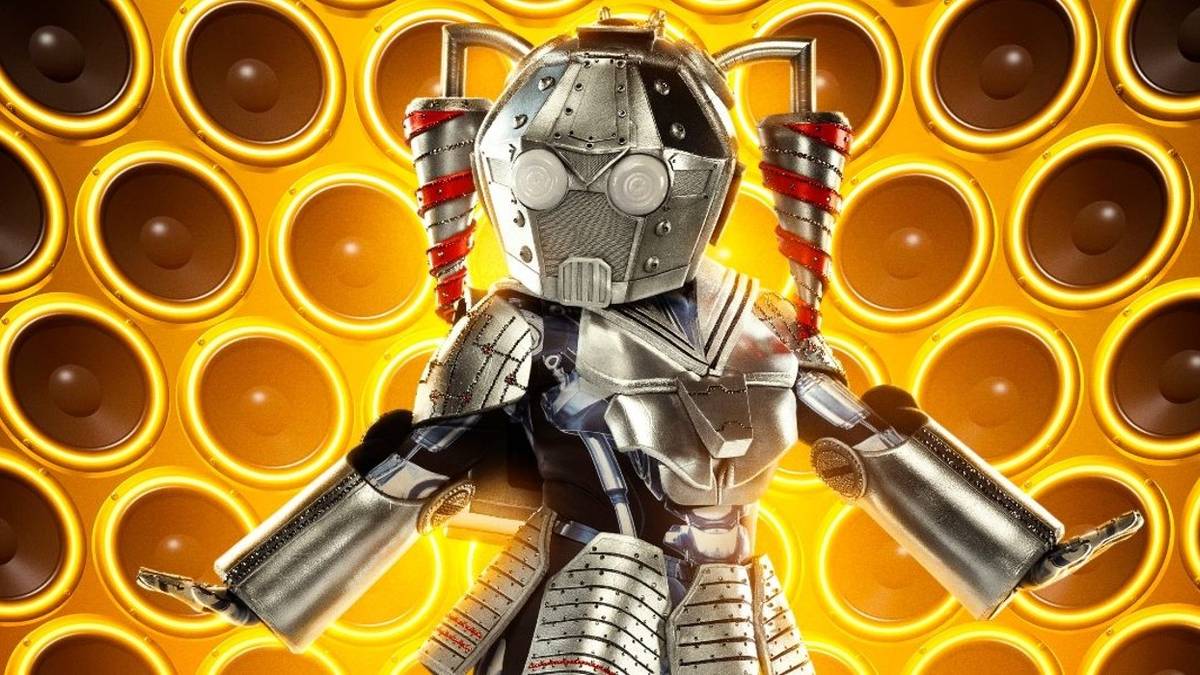 The Masked Singer: Robo Girl Identity Prediction & Clues