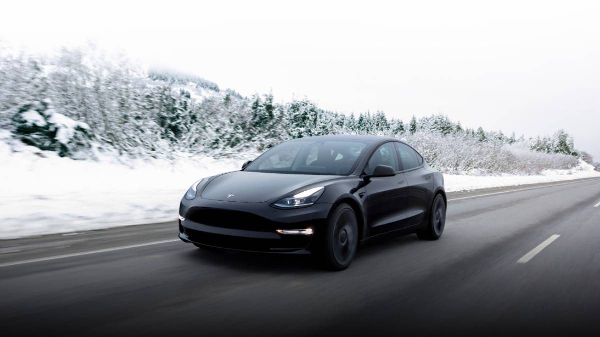 Tesla Releases App Update To Fix Frozen Door Handle Issue