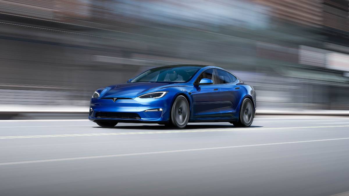 Another Tesla Recall: 40,000 Cars Due To Power Steering Issue