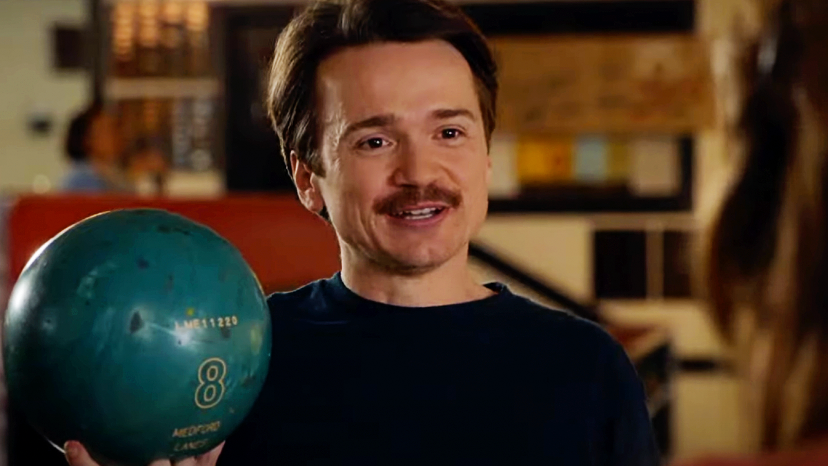 Young Sheldon Season 6 Episode 2 Clip Reveals Return Of Pastor Rob