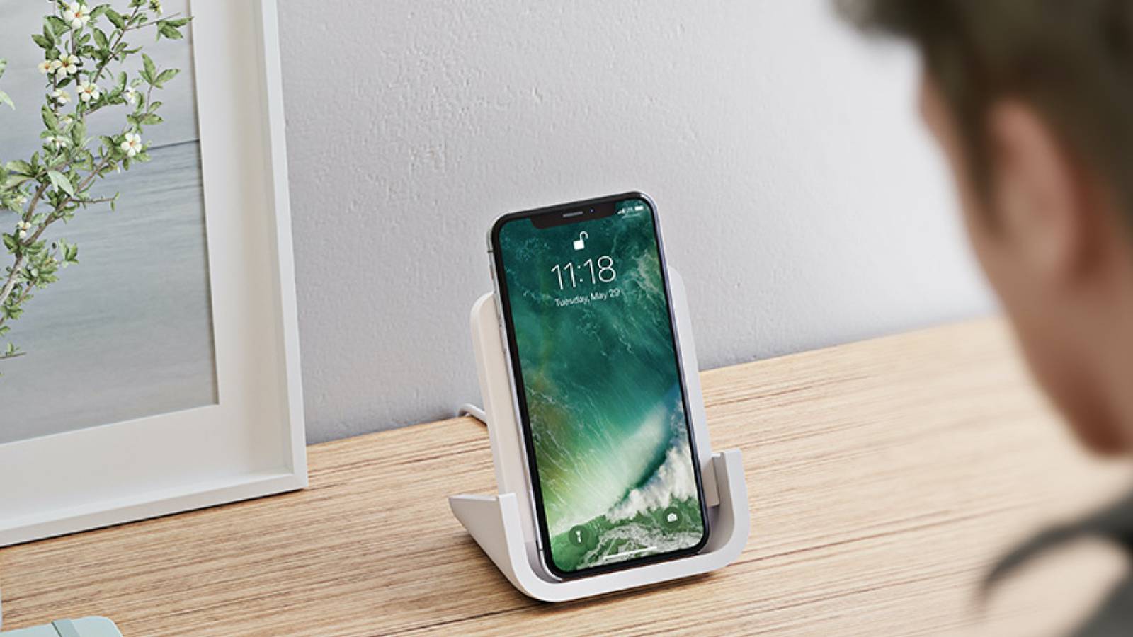 Best Cell Phone Stands (Updated 2022)