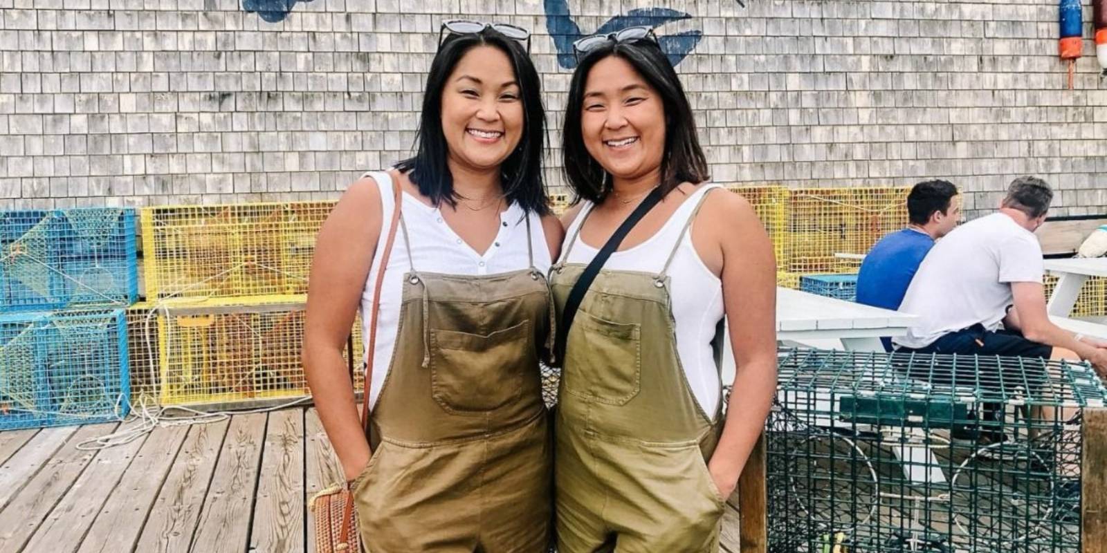 How Amazing Race Twins Emily & Molly (They Met At Age 36) Bonded On Show