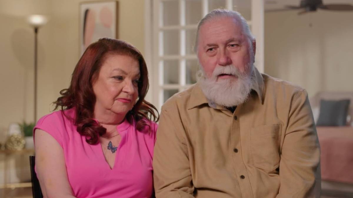 90 Day Fiancé's Debbie Reveals Where Her Cats Are After Moving With Tony