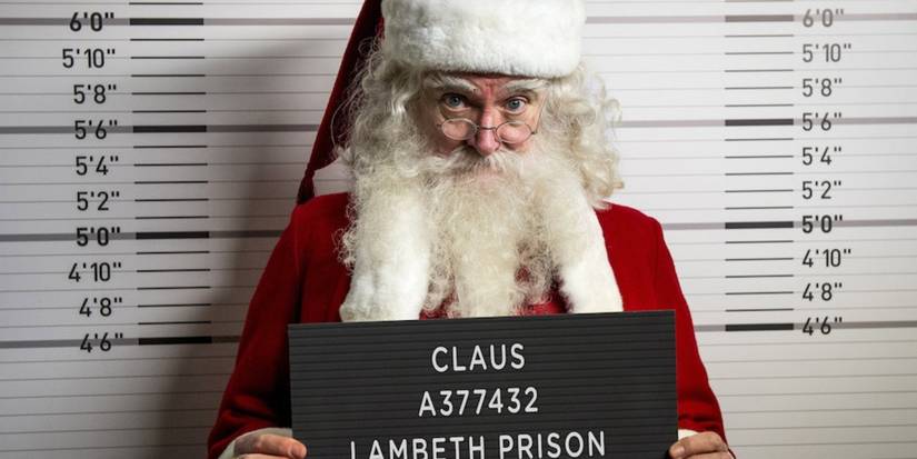 10 Common Santa Claus Tropes (& Movies That Subvert Them)