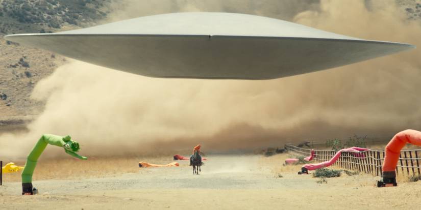 10 Iconic Movie Aliens, Ranked By Likability