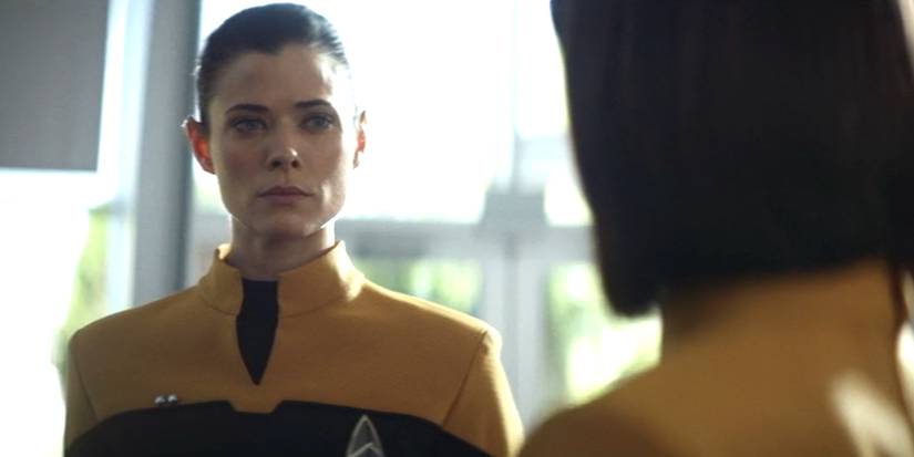 Every Star Trek Romulan In Starfleet Explained
