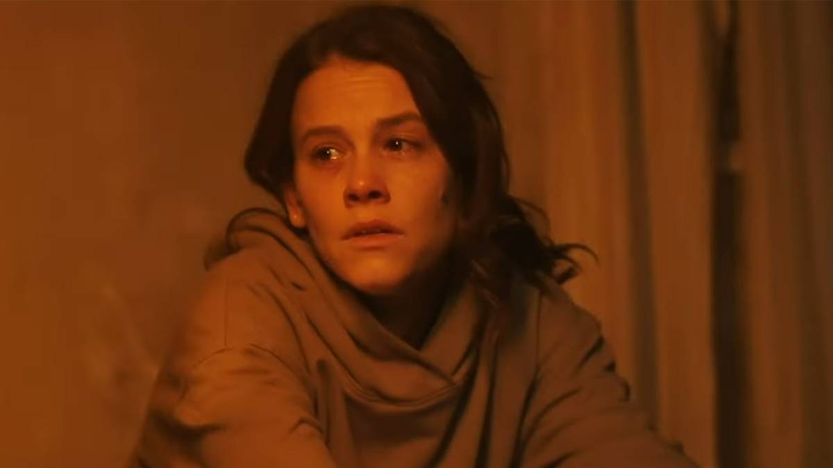 Smile BTS Clip Highlights Sosie Bacon's Dedication To Hit Horror Movie ...