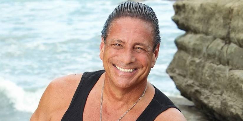 Survivor: The 10 Oldest Players