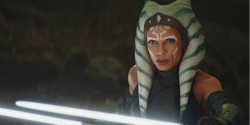 Star Wars: Why Ahsoka Tano Had WHITE Lightsabers (& What They Mean)
