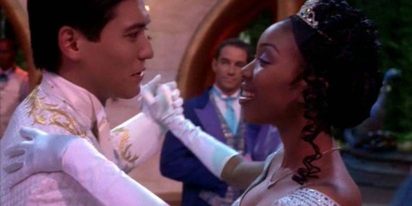 Disney Made The Best Cinderella Movie A Decade Before Lily James Set ...