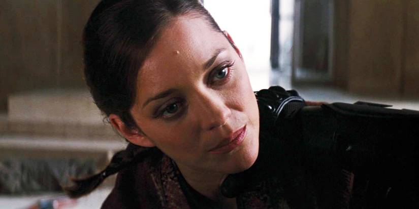 The Dark Knight Rises Spoiled Its Major Villain Twist With One Key ...