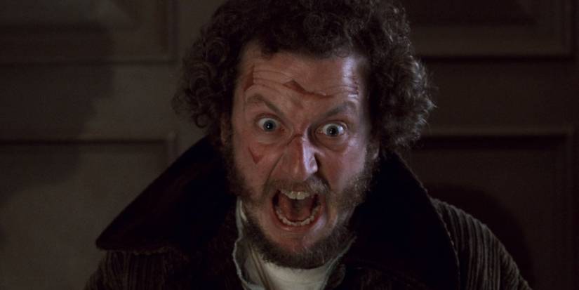 Harry & Marv's Worst Injuries In The Home Alone Movies, Ranked
