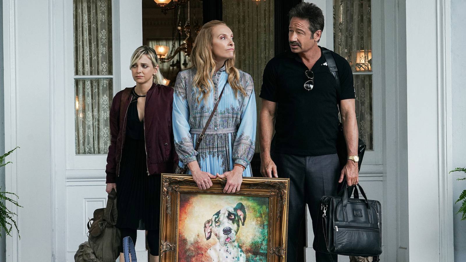 The Estate Review: Despite A Stellar Cast, This Dark Comedy Flops Hard