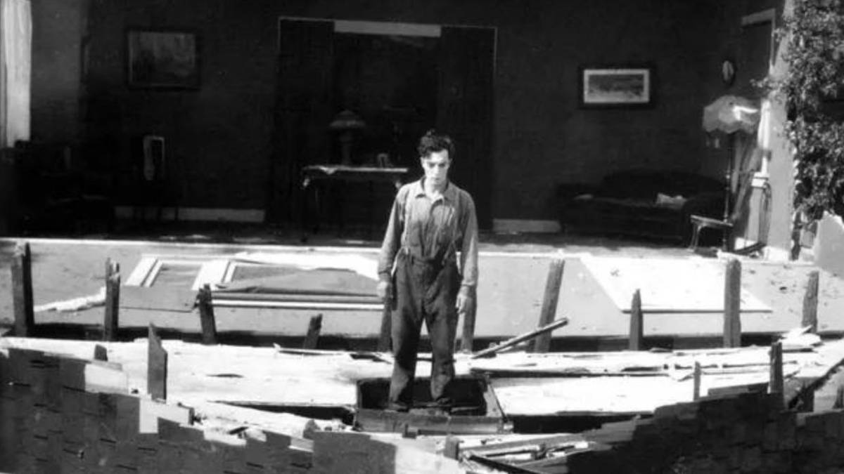 Buster Keaton's Most Infamous Stunt Is Recreated With The Muppet Show ...