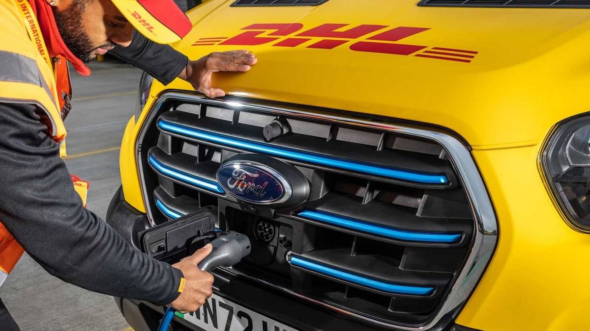 Thousands Of Ford Electric Delivery Vans Will Hit The Roads in 2023