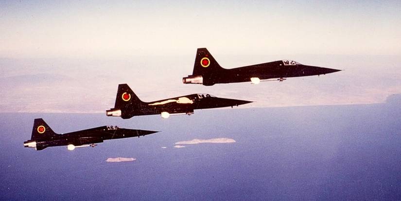 Every Type Of Fighter Jet Used In The Top Gun Movies