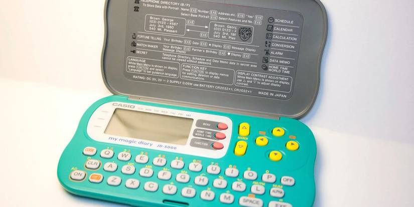 10 Gadgets From The '90s That Became Pop-Culture Icons