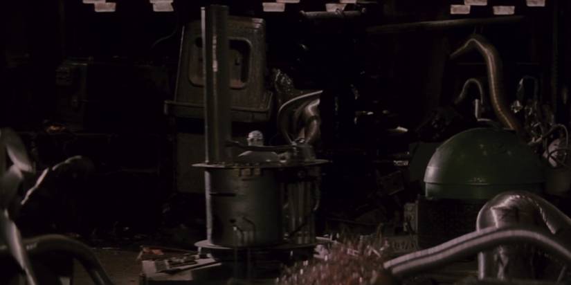 Every Droid In The Original Star Wars Jawa Sandcrawler Scene