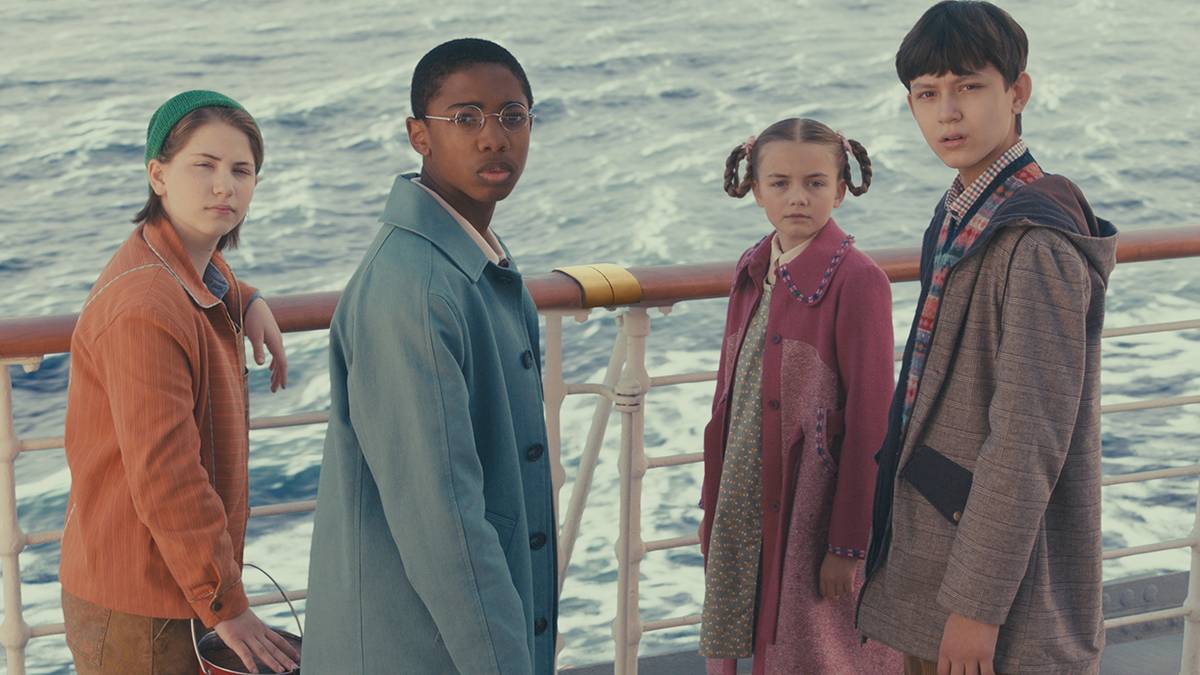 CG Supervisor On The Mysterious Benedict Society Season 2's Iconic Set ...