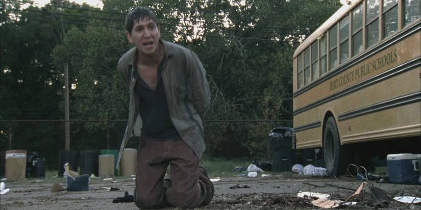 Every Walking Dead Community & How Many People Lived There