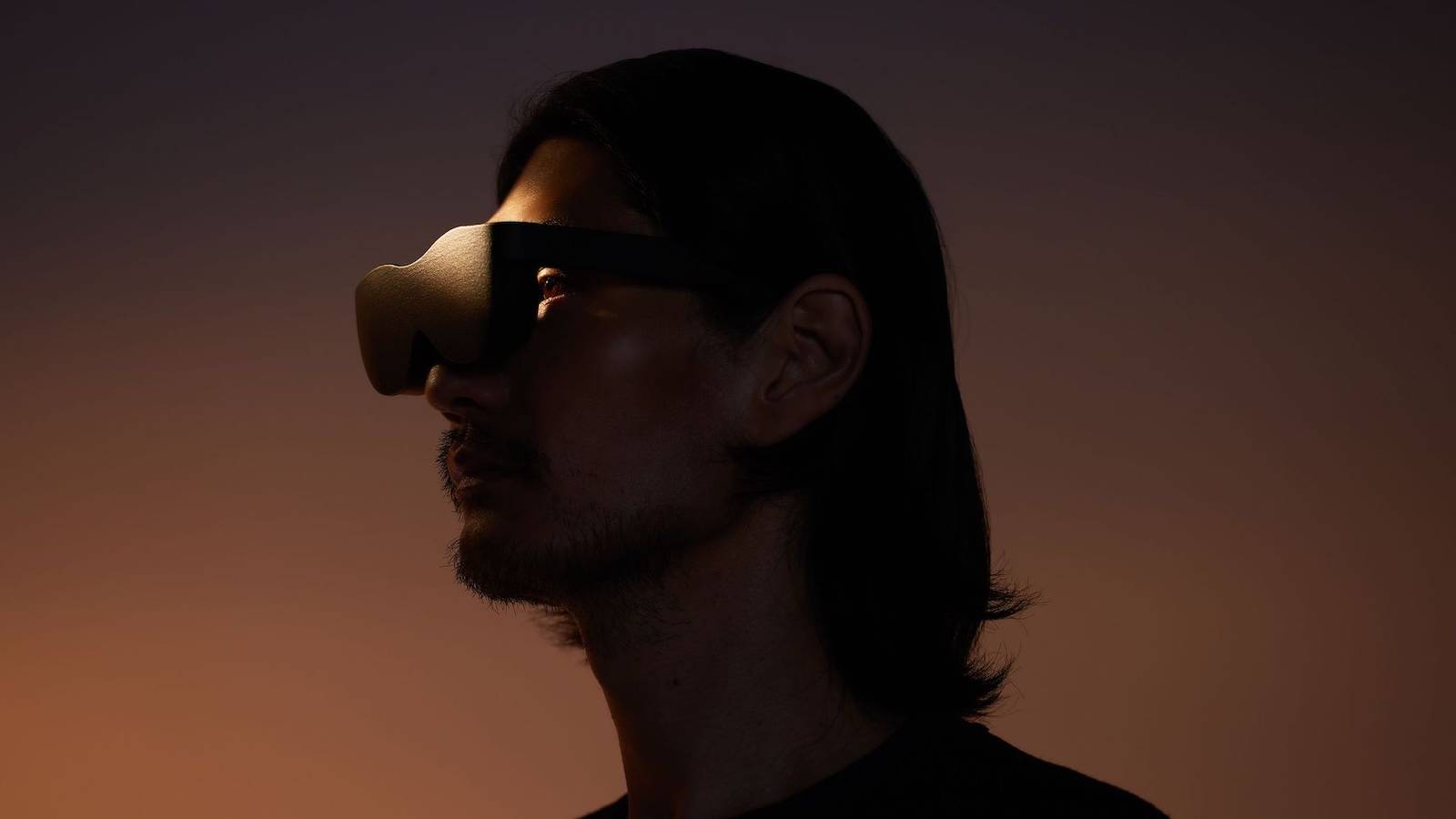 The Sol Reader Is An E-Reader Disguised As A Headset