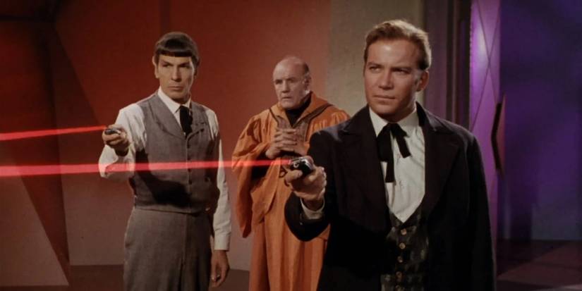 Star Trek: Every Time Captain Kirk Violated The Prime Directive, Explained