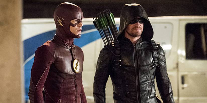 Oliver Queen's Return On The Flash Sets Up The Arrowverse's Best Ending