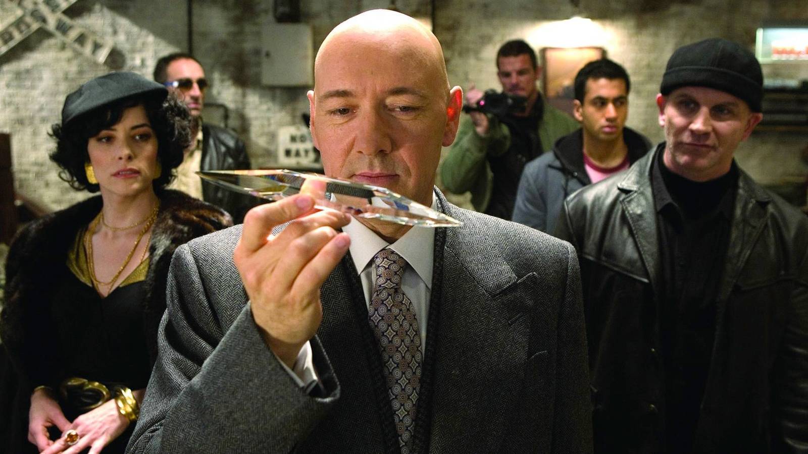Superman Returns' Entire Lex Luthor Conflict Is A Plot Hole Say DC Fans