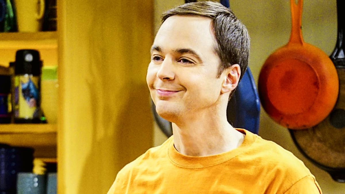 Jim Parsons Slips Back Into TBBT Character In Young Sheldon BTS Video