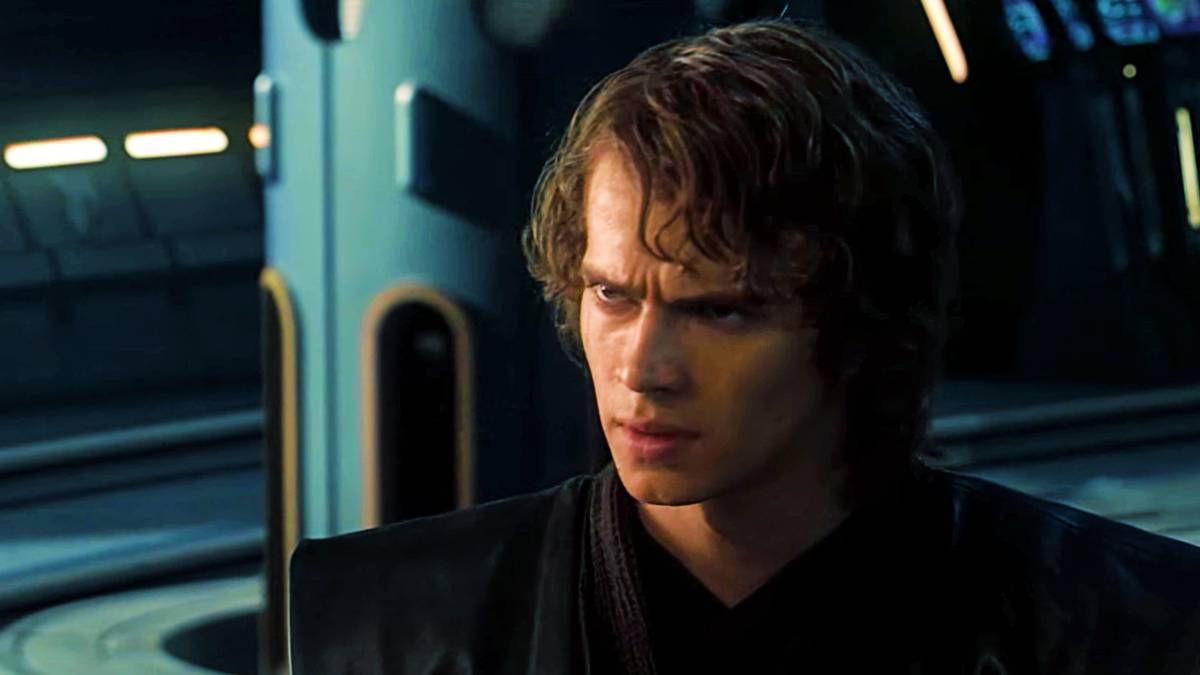 Why Anakin Skywalker's Fighting Style Changed In Revenge Of The Sith