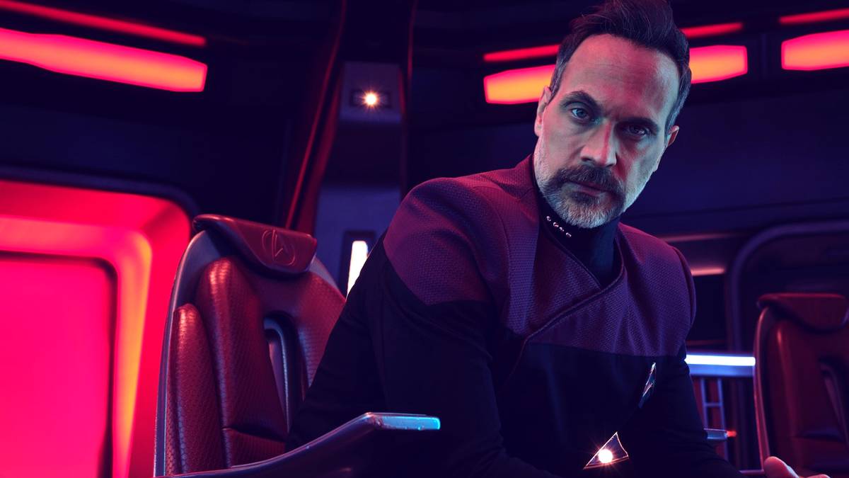 Picard's New Captain Explains His Season 3 Conflict With Riker & Jean-Luc