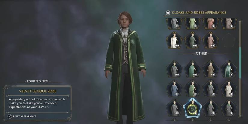 Hogwarts Legacy: 10 Best Cloaks You Need To Find ASAP