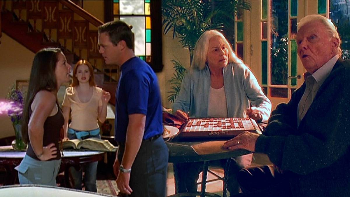 Charmed: Piper & Leo's Relationship Timeline, Explained