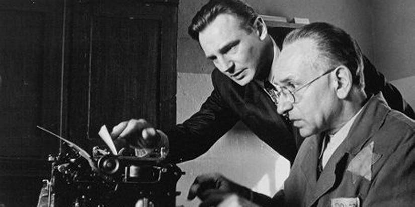Schindler’s List Review: Steven Spielberg’s WWII Drama Is His Crowning ...