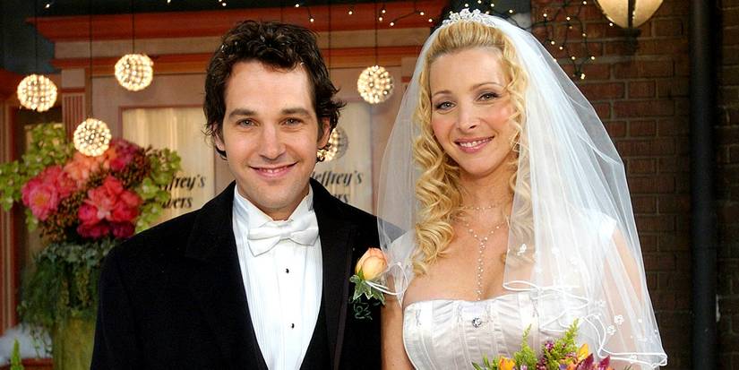 Friends Never Solved One 26-Year-Old Phoebe Mystery (But After The ...
