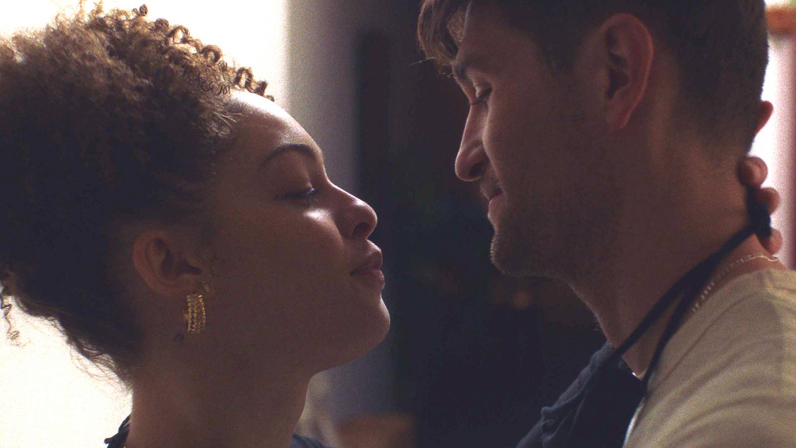 God's Time Director Talks Themes Of Addiction And Actualization