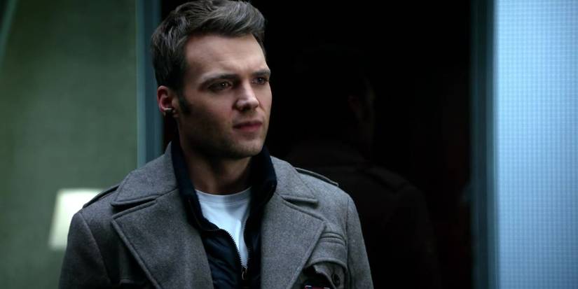 Fringe: Cast & Character Guide