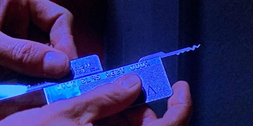 10 James Bond Movie Gadgets That Would Never Work In Real Life