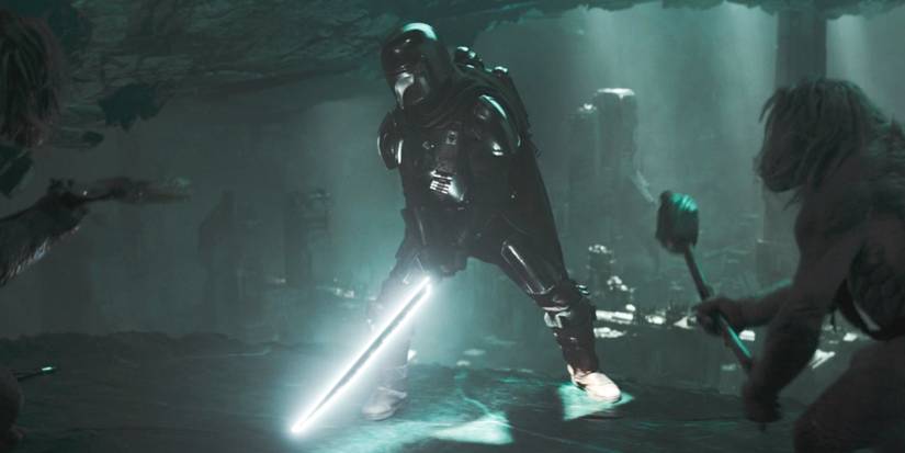 Lucasfilm's Dave Filoni On Whether The Mandalorian's Darksaber Is More Powerful Than A Lightsaber