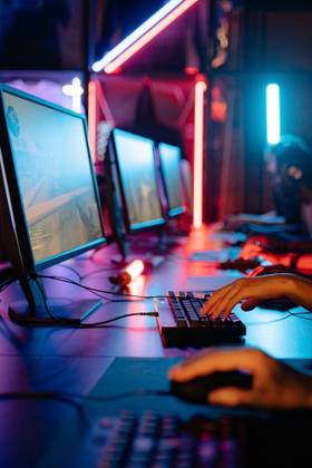 10 Best Console & PC Games You Can Play On Mobile