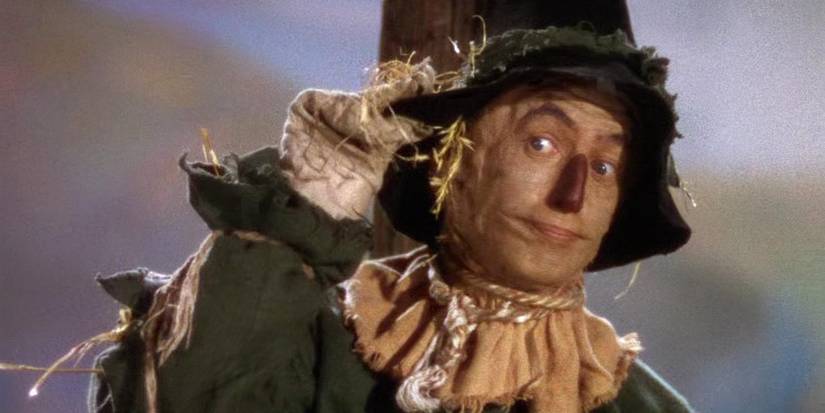 Scarecrow's Identity In Wicked & Origin Before Wizard Of Oz Explained