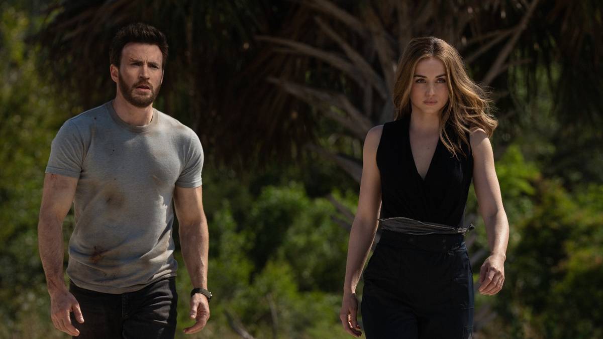 Chris Evans & Ana De Armas Have Quietly Become One Of Hollywood's Best ...